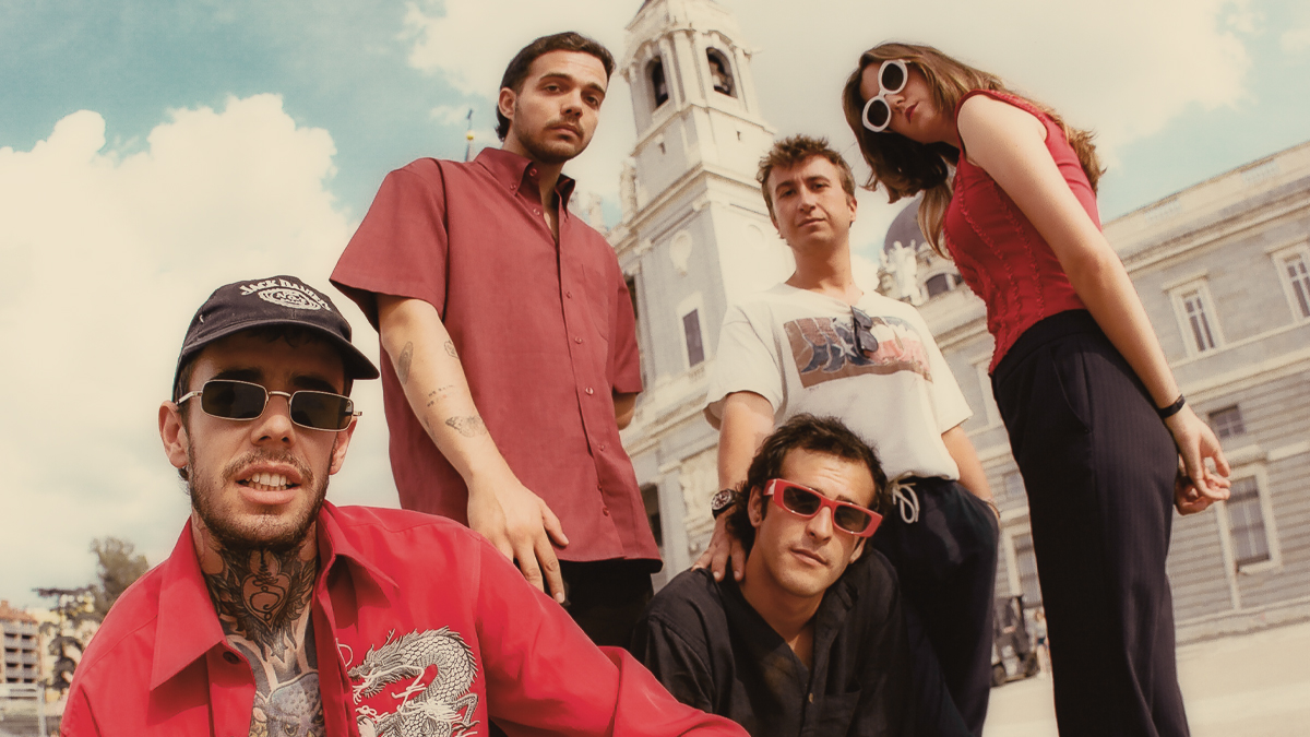 ¡Niña Polaca anuncian Segunda Riviera para el 21 de Enero! - Subterfuge ...